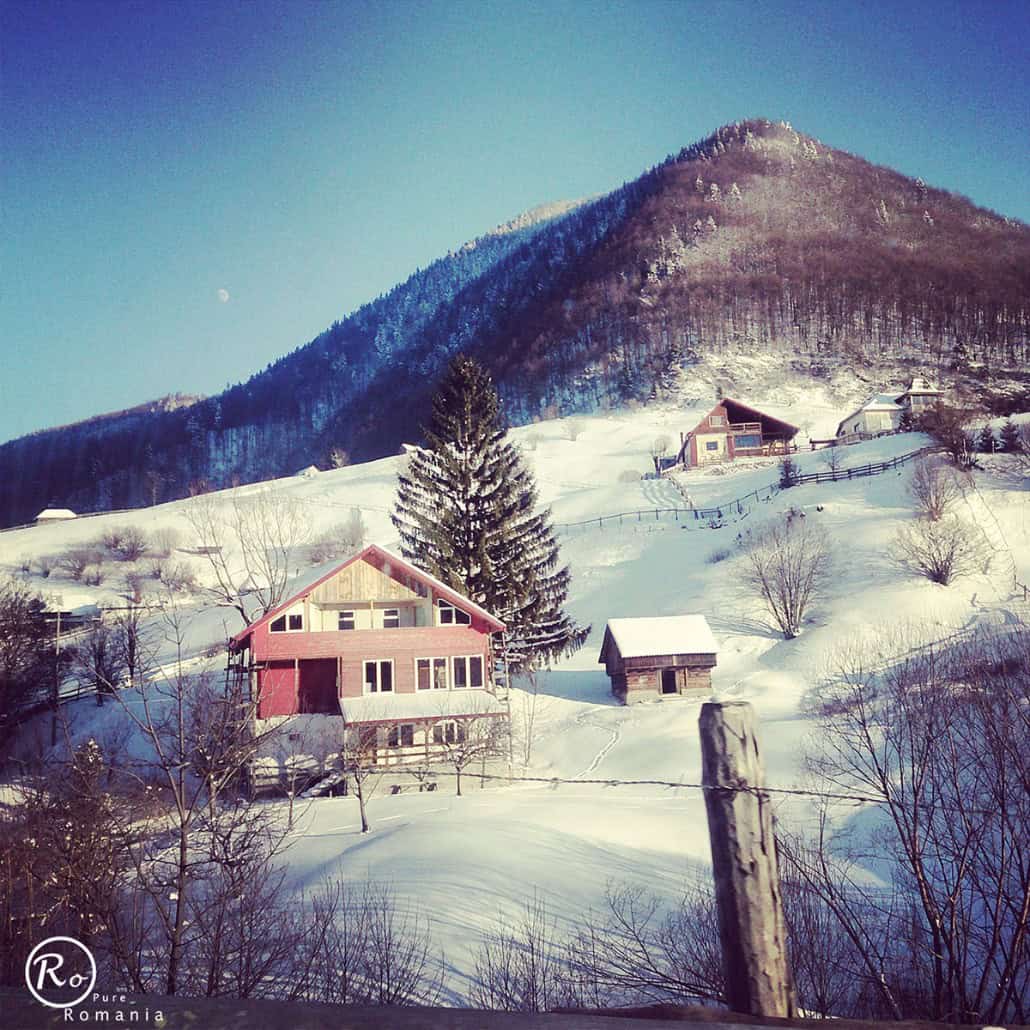 Rucar Bran Passage | Pure Romania