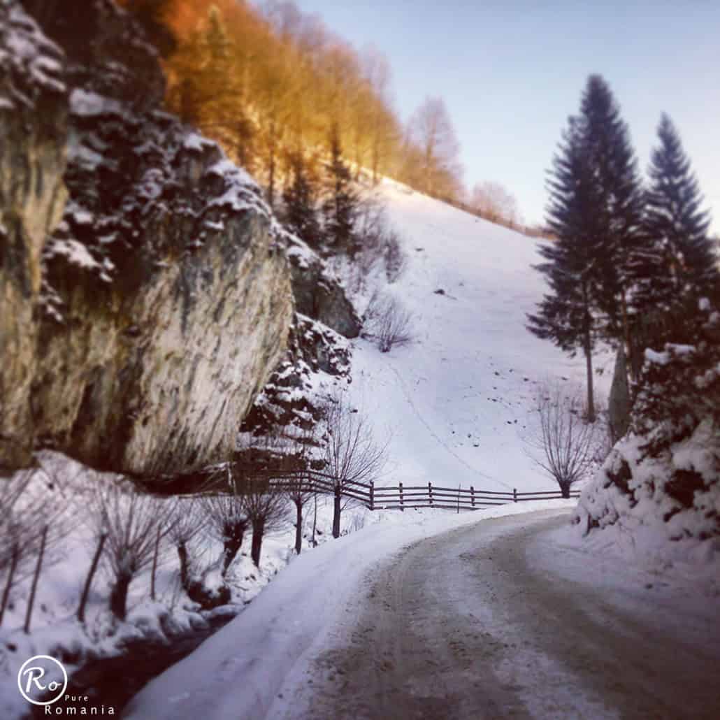 Rucar-Bran Passage – traditional Romania | Pure Romania