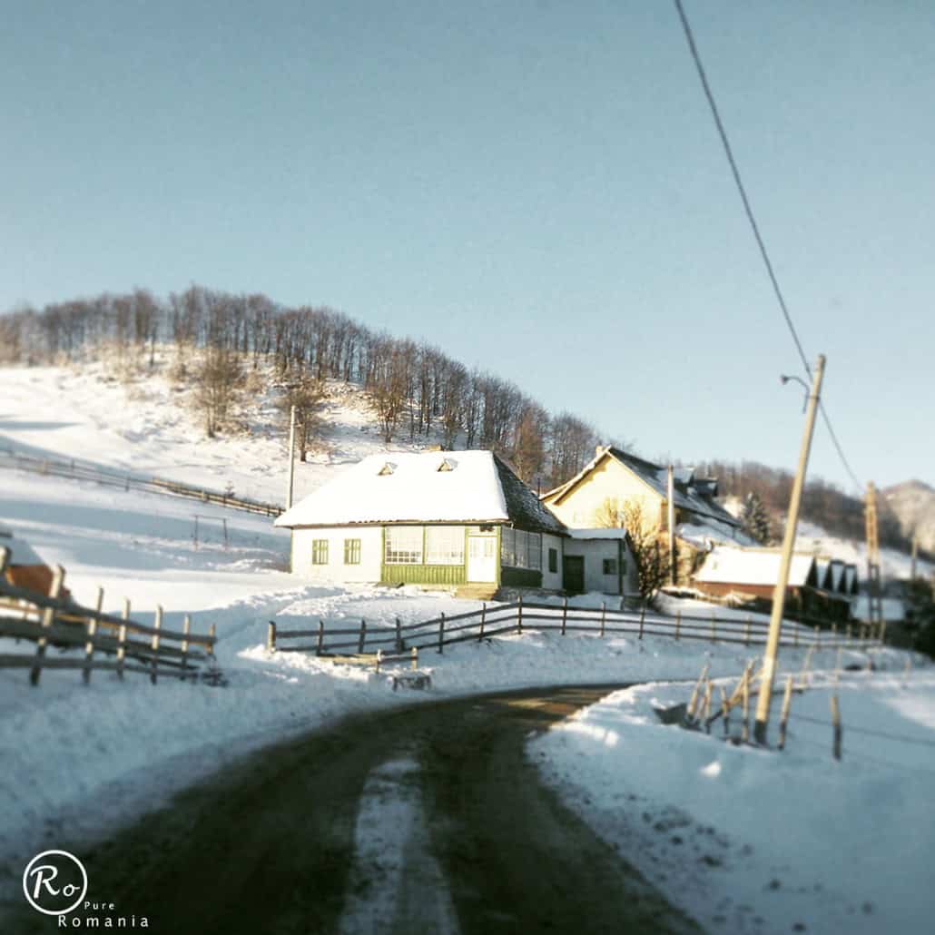 Rucar Bran Passage | Pure Romania